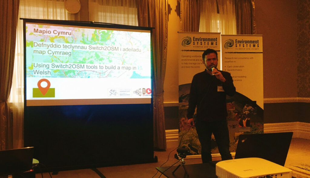 Mapio Cymru - We are mapping Wales in the Welsh language